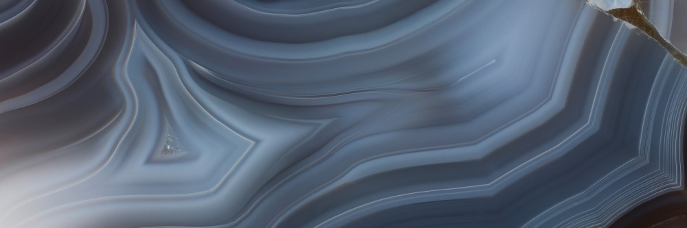 AURA AGATE GLASS 25X75 | TILEFLY